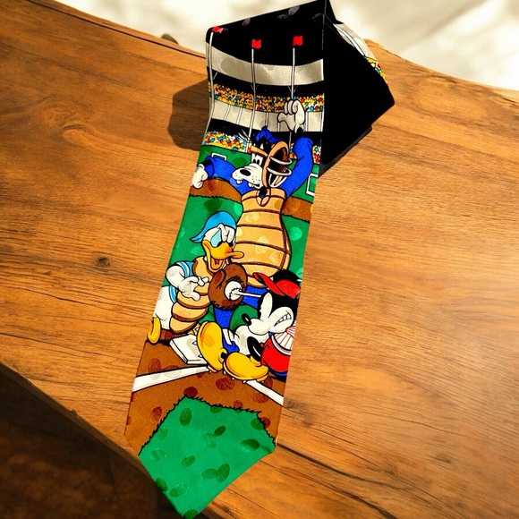 Disney | Accessories | Vintage Disney Colorful Cartoon Character Tie ...